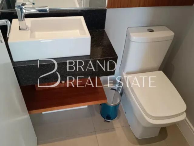 Apartamento semimobiliado com 1 quarto no Brooklin