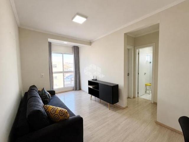 Apartamento semimobiliado com 2 dormitórios no Arroio Grande!