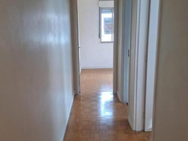 Apartamento Semimobiliado com elevador e garagem São Pelegrino Cax