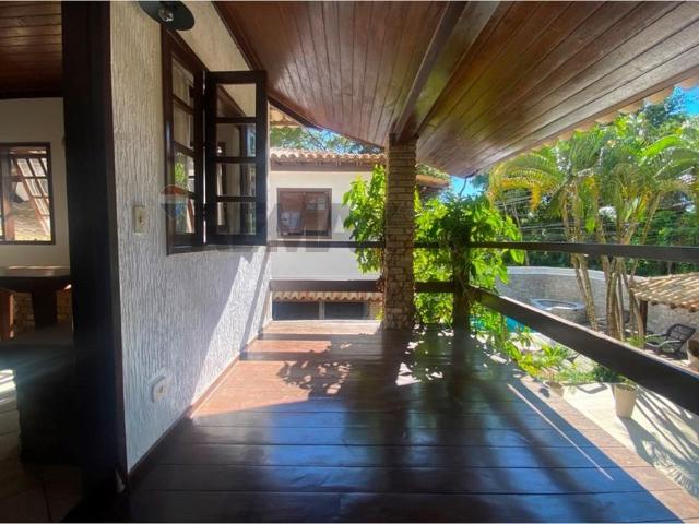 Apartamento semimobiliado com Piscina no São Francisco I Próximo ao Centro I Arraial d' Ajuda