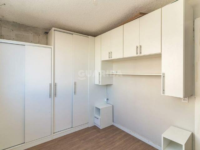 Apartamento semimobiliado de 2 dormitórios no bairro Sarandi. COD: 23787