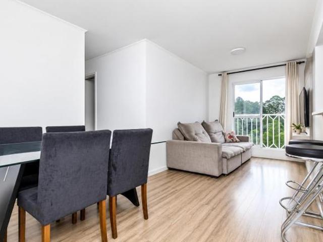 Apartamento Semimobiliado em Condomínio Clube no Atuba, a 3km do aeroporto e CINDACTA do Bacacheri