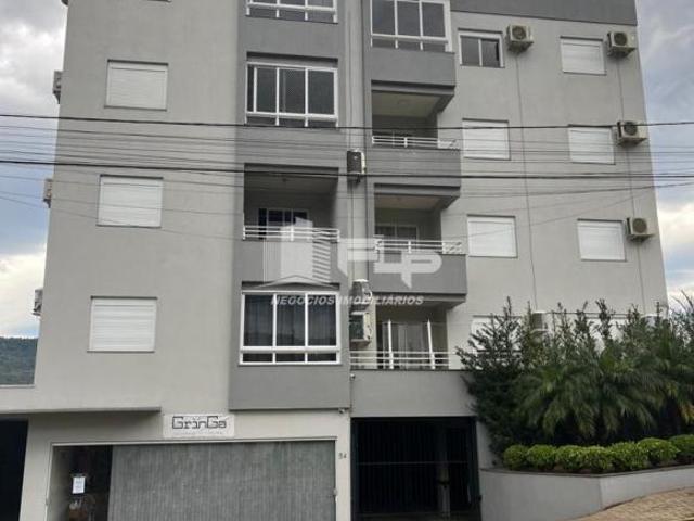 APARTAMENTO SEMIMOBILIADO EM SANTA TERESINHA