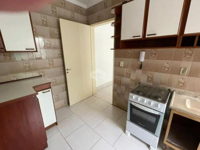 Apartamento semimobiliado, 1 dormitório, vaga de garagem Fácil acesso para Av Ipiranga/Av Carlos G