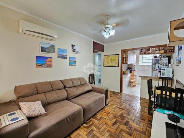 Apartamento semimobiliado 2 dormitórios, Humaitá, Porto Alegre