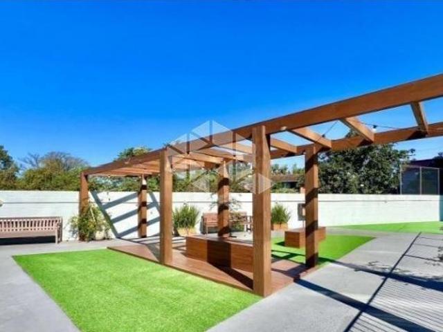 Apartamento semimobiliado, 2 dormitórios, sala estar jantar com sacada integrada, cozinha, vaga de e