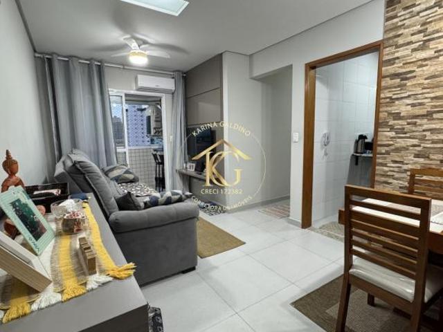 Apartamento semimobiliado 2 dormitórios sendo 1 suíte Guilhermina Praia Grande