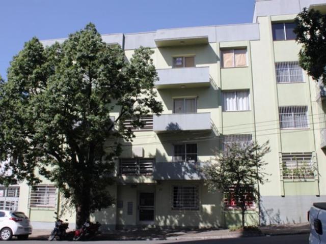 Apartamento Semimobiliado