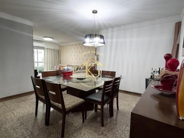 Apartamento semimobiliado 3 dormitórios VISTA MAR sendo 2 suítes Canto do Forte