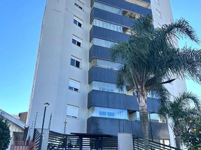 Apartamento Semimobiliado