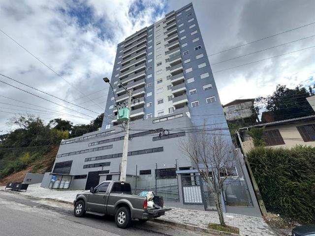 Apartamento Semimobiliado