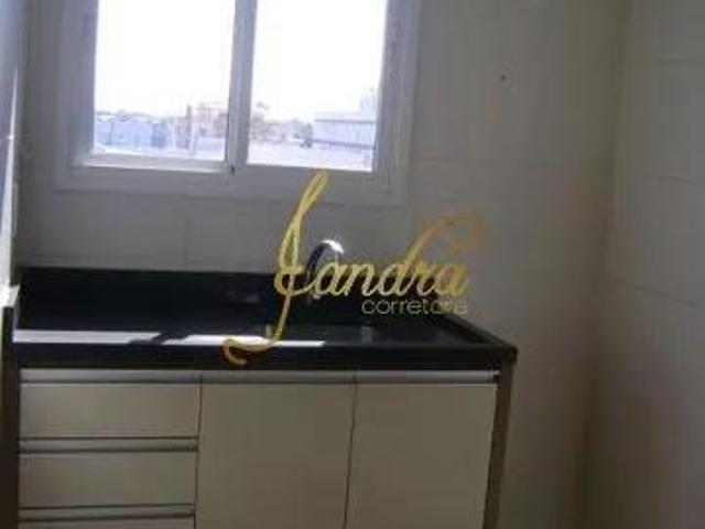 Apartamento seminovo 3 dormitórios SEMI MOBILADO