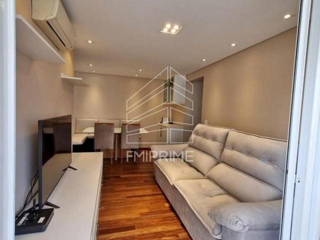 Apartamento Seminovo à Venda na Vila Pompeia 2 Dormitórios, 1 Suíte, Área de Lazer e Vaga de Garag