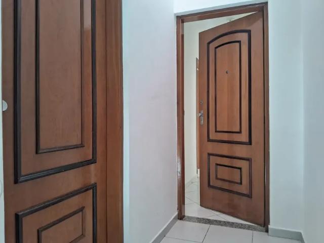 Apartamento sobre loja 55m² bairro: vila romana corretor: calil saluque cs