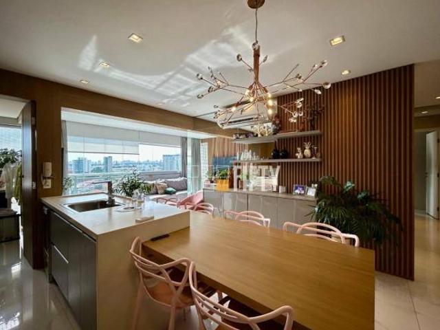 Apartamento Sofisticado com 2 dor./1 suíte/Varanda Integrada/2 vagas + Depósito/Lazer Completo à ven