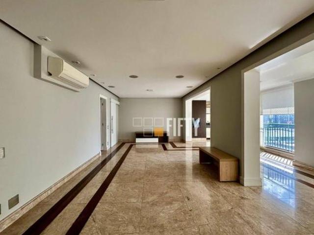 Apartamento sofisticado com 4 dormitórios e lazer de clube no Brooklin – alto padrão e excelente loc