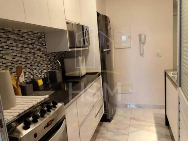 Apartamento sofisticado de 70m² com suíte, sacada gourmet envidraçada e excelente localização