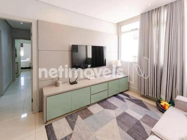 Apartamento sofisticado no Estoril
