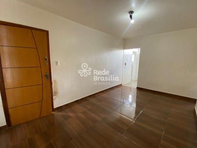 APARTAMENTO SQS 413 BLOCO K 56 m2 NASCENTE REFORMADO 3 ANDAR ACEITA FINANCIAMENTO E FGTS