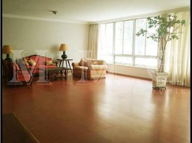 Apartamento Sta. Cecília com 1 suíte e 2 quartos