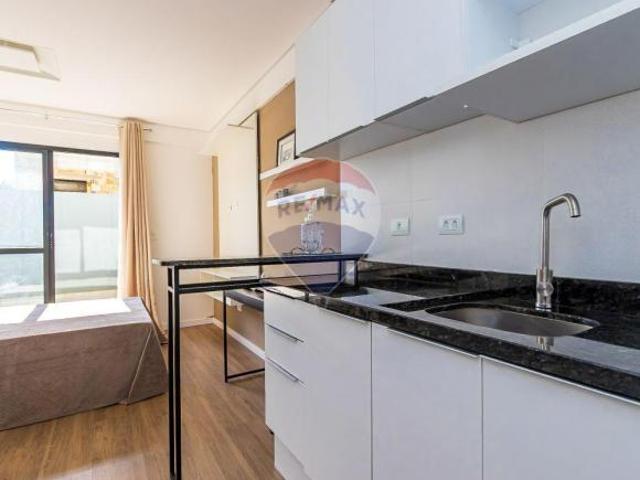 Apartamento studio com garden no Água Verde a venda