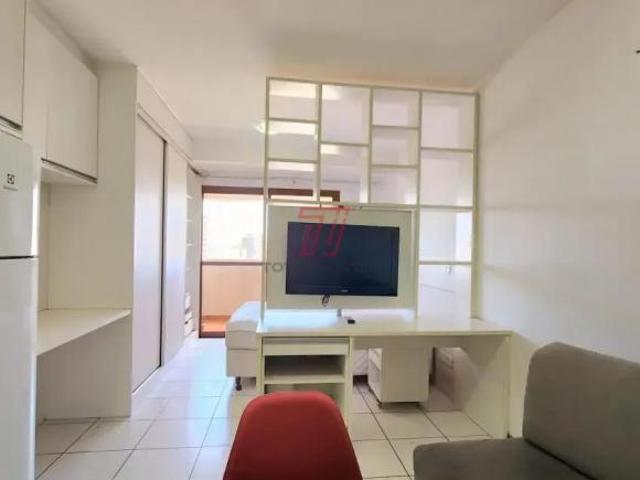 Apartamento tipo studio para venda com 32,73m² no Ed. Lifespace Estação Centro