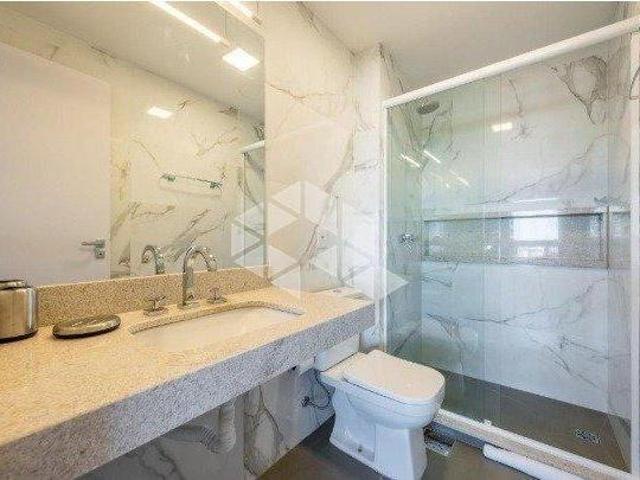 Apartamento Studio com 43m², 1 vaga, Bairro Petrópolis, Porto Alegre