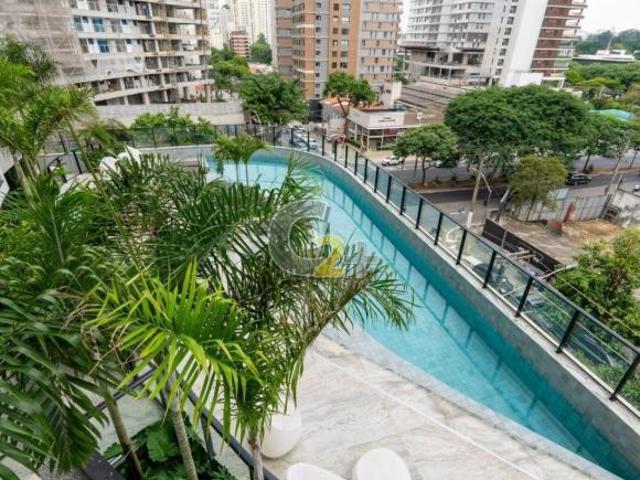 Apartamento Studio à venda em Moema com 1 suíte e 1 vaga