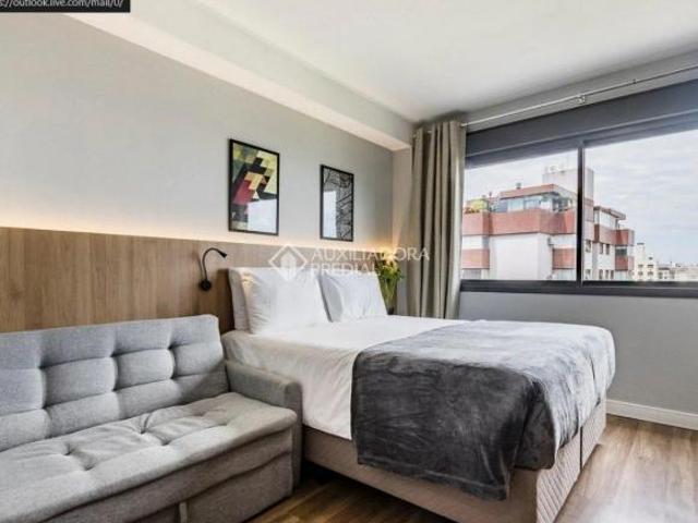 Apartamento Studio à Venda Mobiliado no bairro Moinhos de Vento com Infra Estrutura Completa