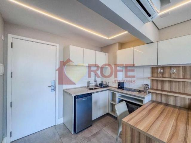 Apartamento studio de 36 m² à venda no VHouse Pinheiros. Totalmente mobiliado, pronto para morar