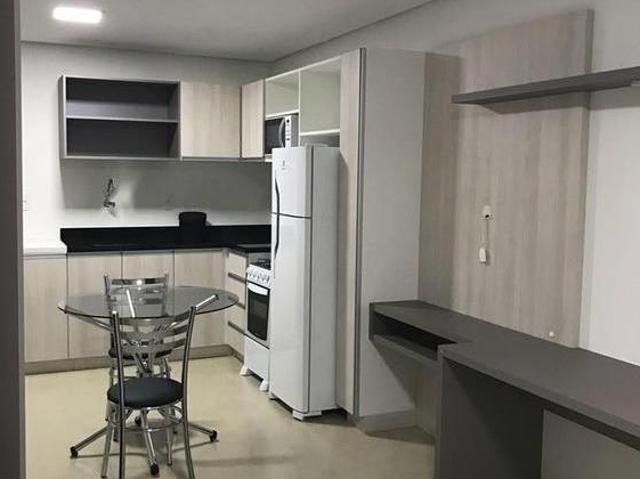 APARTAMENTO STUDIO MOBILIADO NO PETRÓPOLIS