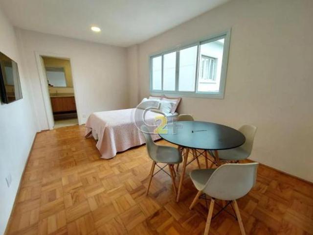 Apartamento Studio mobiliado à venda na Santa Cecília com 1 quarto, sem vaga