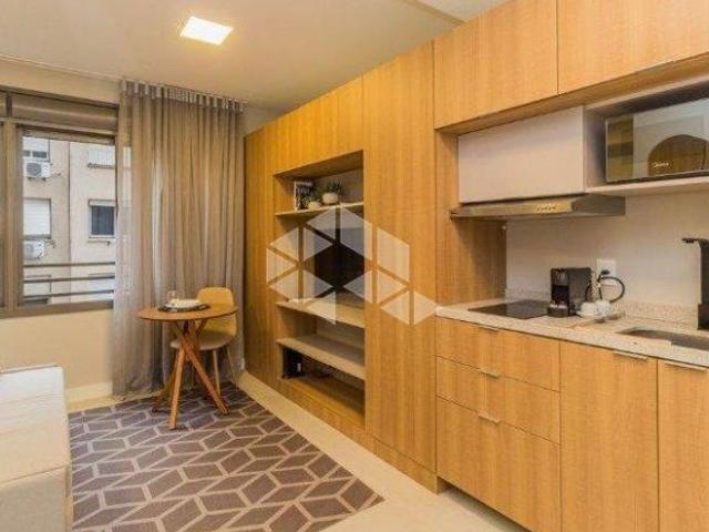 Apartamento Studio mobiliado, de 27 m², no bairro Cidade Baixa, em frente ao parque Redenção