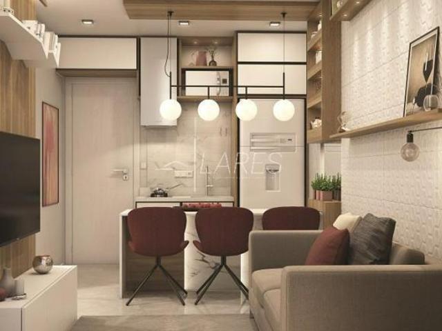 Apartamento studio NOVO com 26 m² no Centro!