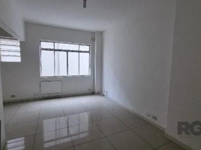 Apartamento studio no Ed. Nautilus a venda