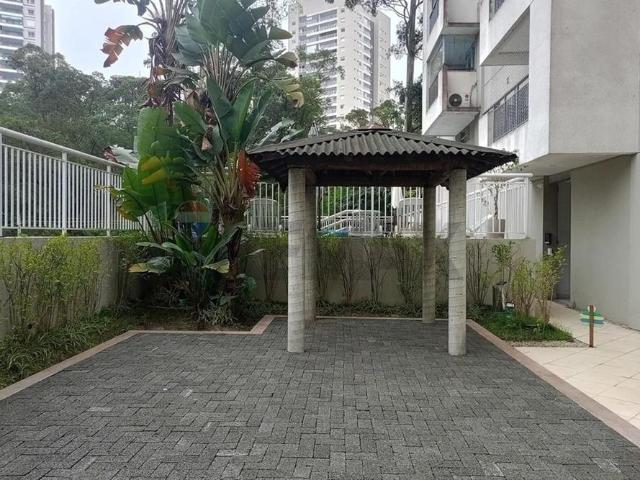 Apartamento Studio para locação mobiliado na Vila Andrade, 1 dormitório com vaga de garagem