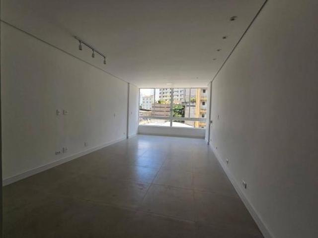 Apartamento Studio Preço de ocasião Totalmente Reformado