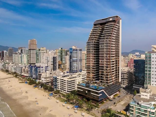 Apartamento Super Luxo 4 dormitórios ENSEADA RESIDENCE