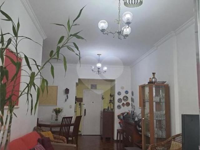 Apartamentona R. Avanhandava com 97 m² e 2 quartos à venda em Consolação