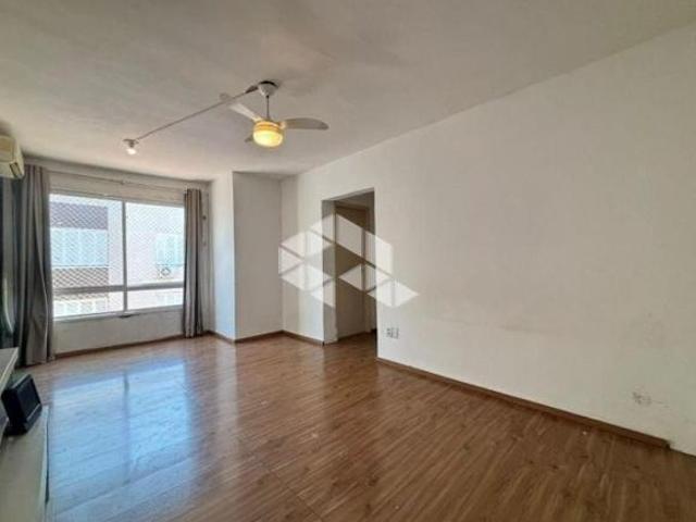 Apartamentoa venda, com 2 dormitórios e 75m² à venda em Santana, Porto Alegre