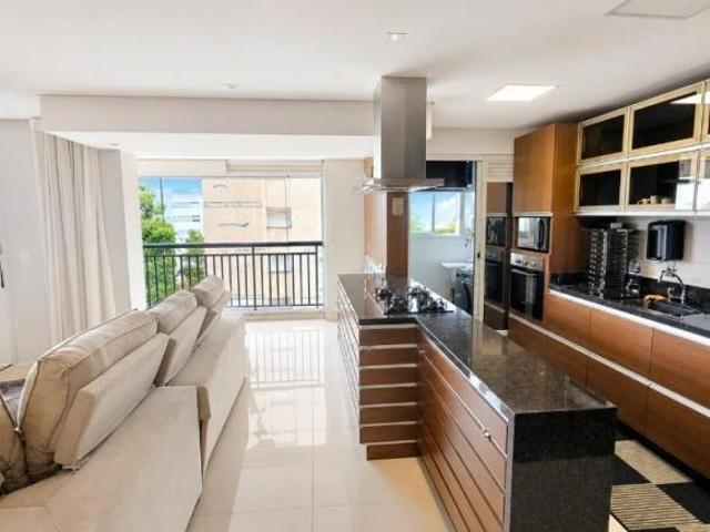 Apartamentoa venda mobiliado com 2 dormitorios a venda na Vila Andrade reformado Condomínio Verde M