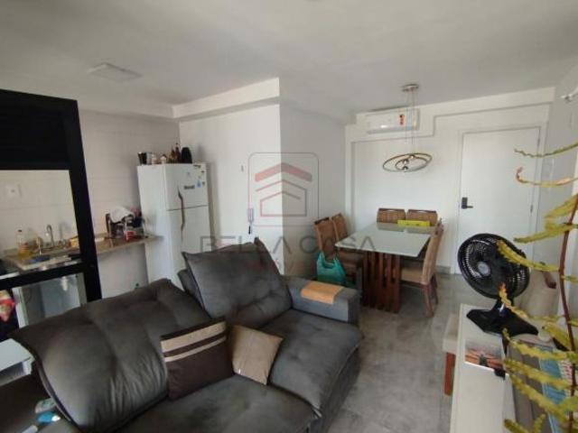 Apartamentoao lado do Metrô 2 quartos 1 suite 1 vaga garagem