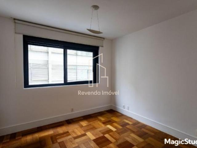 ApartamentoApartamento de Luxo no Jardim Paulista: 3 quartos, 1 suíte, sala ampla, 2 banheiros, 1 vaga de garagem, 113m² de área. Alugue já!, Jardim Paulista São Paulo/SP