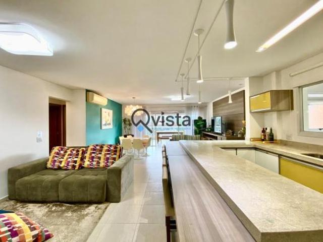 ApartamentoBeira Mar Alto Padrão à Venda na Enseada no Guarujá | QVista Intel.