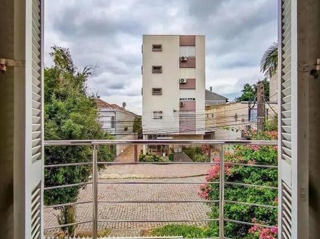 Apartamento/casa com 3 Dormitórios suíte e sacada, Av, Berlin, Bairro São João