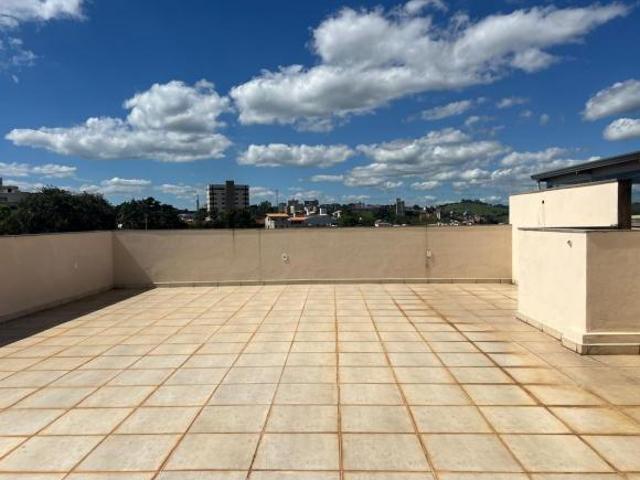 Apartamento/Cobertura de 03 quartos com suíte no bairro Albertina