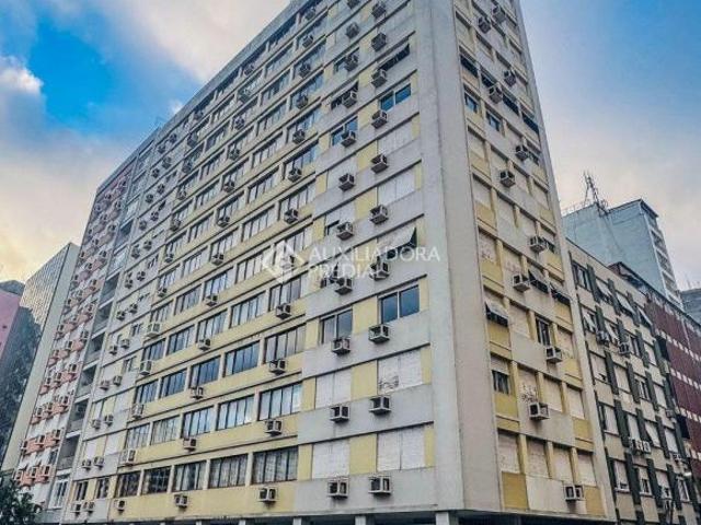 Apartamentode GARDEN de 3 dormitórios com 1 vaga na parte alta no Centro Histórico de Porto Aleg