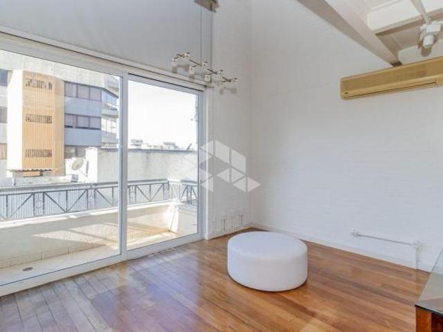 Apartamento/Loft de 1quarto com 80m2, 2 vagas de garagem à venda no Moinhos de Vento