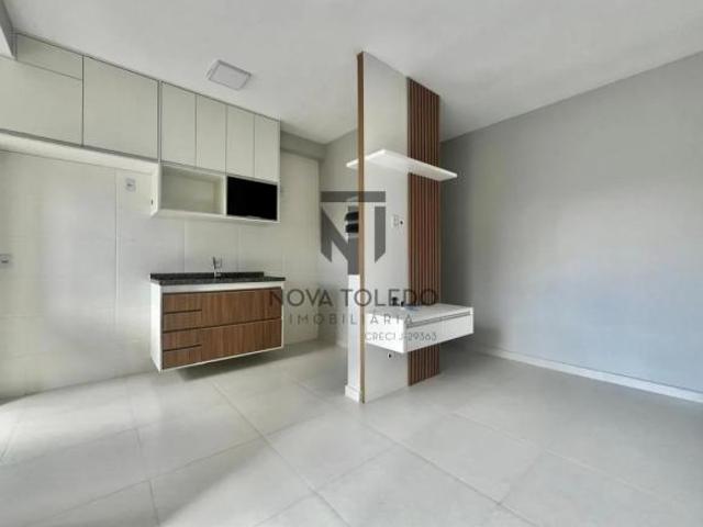 Apartamento/Padrão Residencial No bairro Condomínio Residencial Colinas do Paratehy Edifício