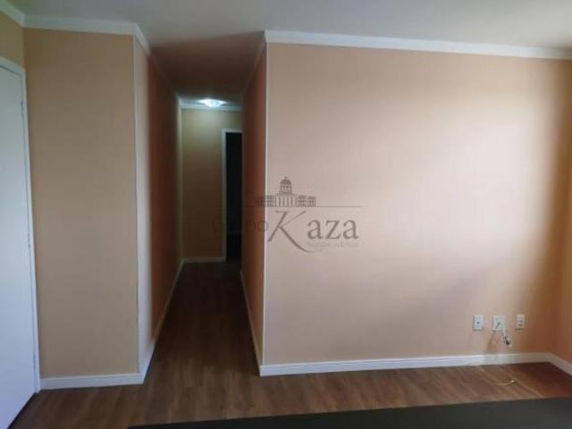 Apartamento/Padrão Spazio Vale dos Cristais Villa Branca Jacareí